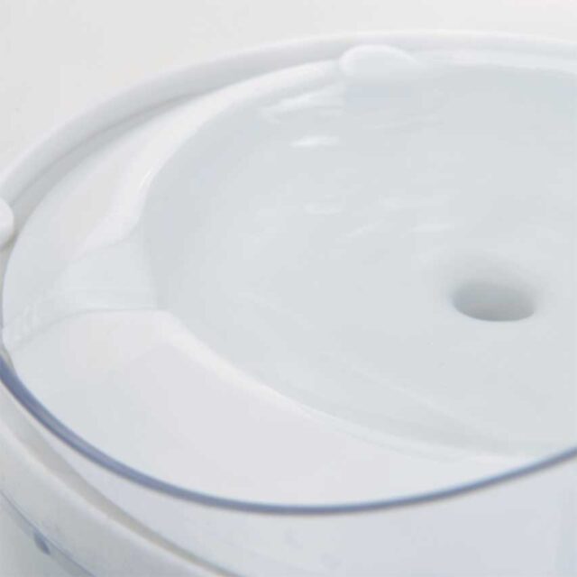 Fresh and Clear Drinking Fountain - Zeus & Zoë